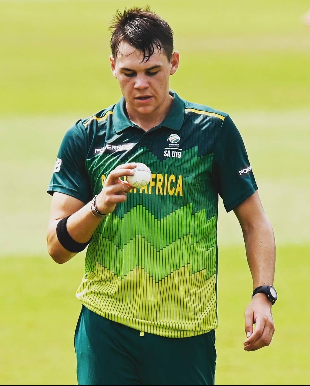 Gerald Coetzee Biography (Cricket– South Africa): Early Life, Career ...